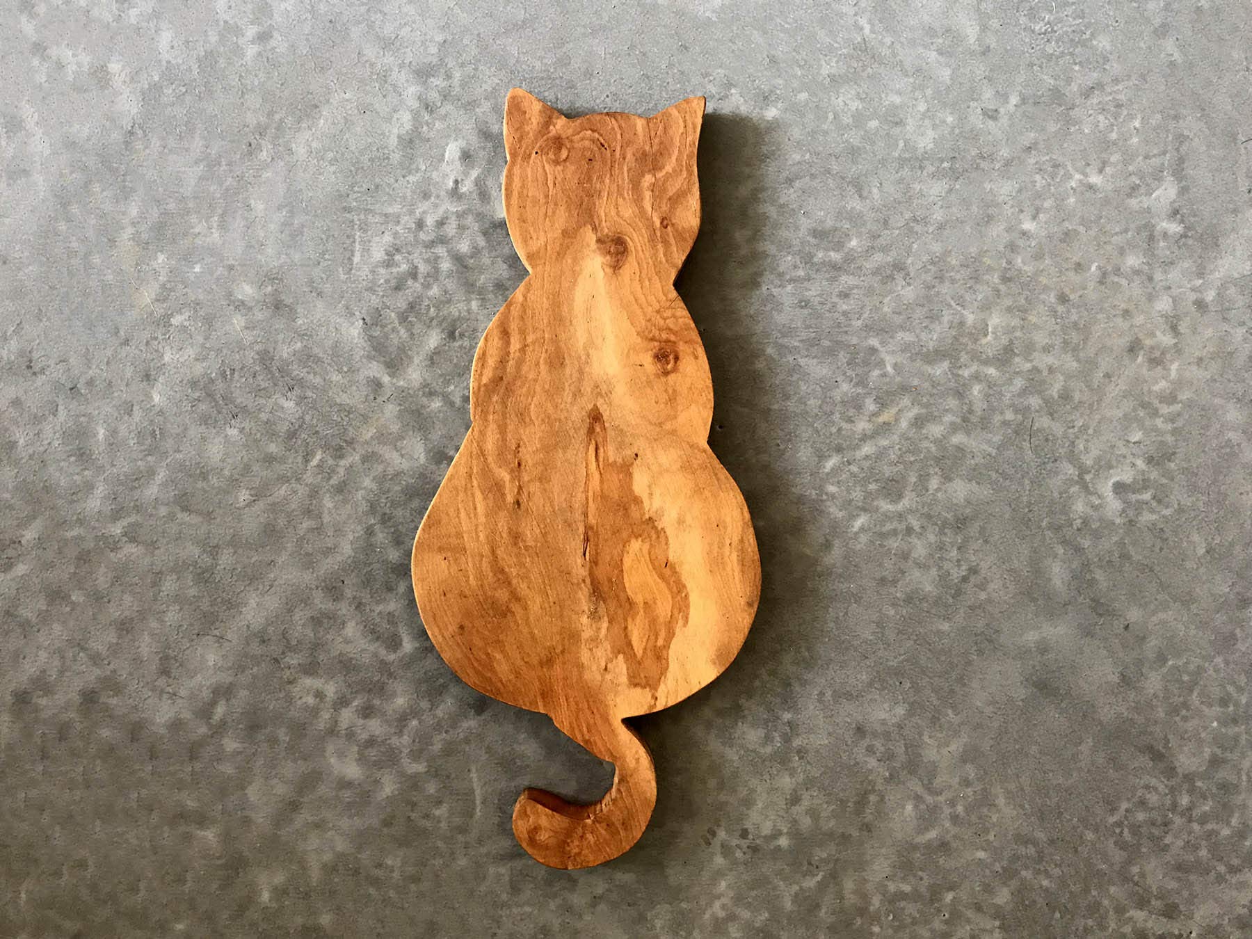 Olive Wood Cutting & Serving Board Cat Desig (13" x 5.9")