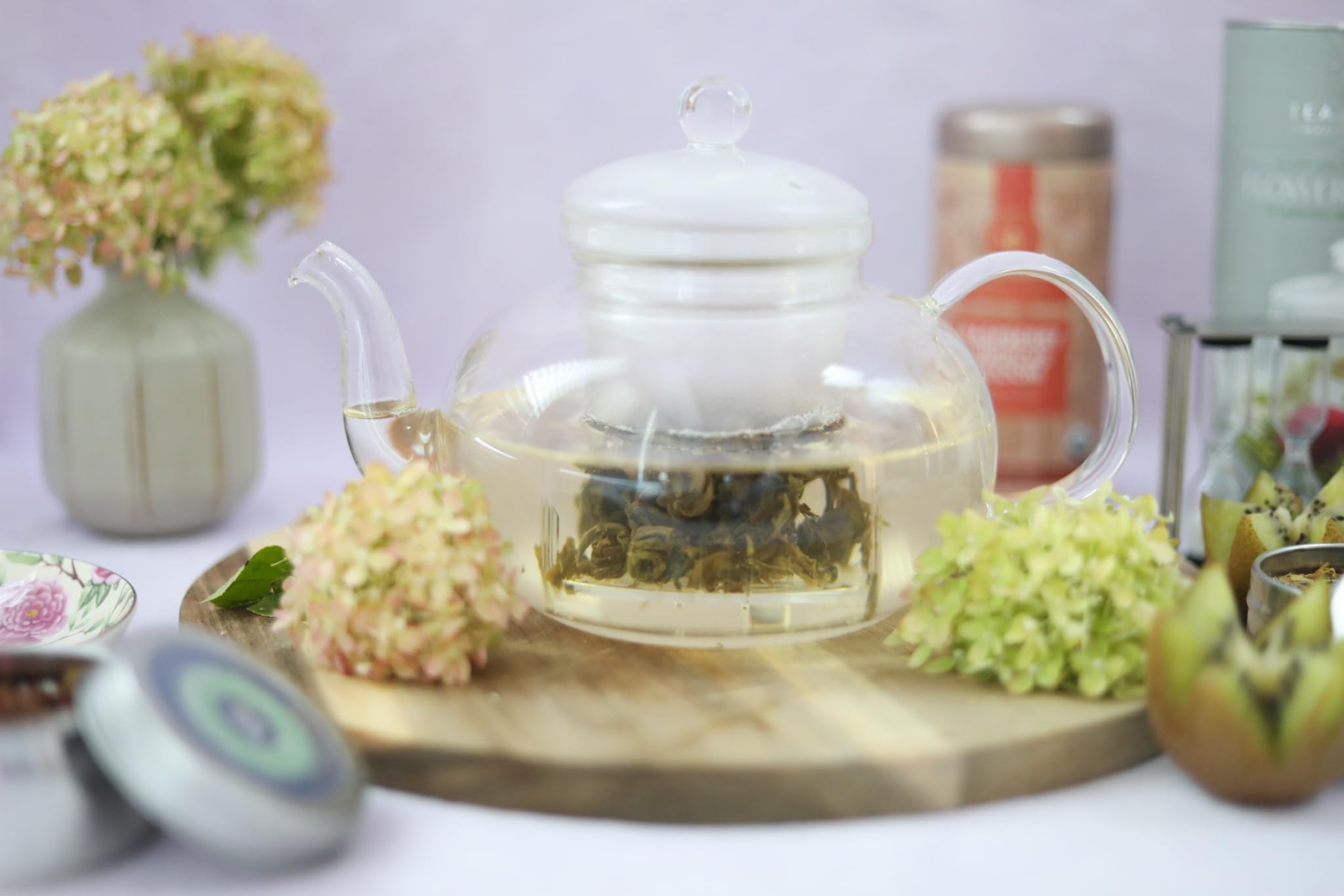 Teabloom Heatproof Glass Teapot Set with Removable Loose Tea Infuser (Standard Size: 32oz/946ml) and Four Borosilicate Glass Teacups (7oz/207ml) - Lead-free Blossoms Glass Tea Set