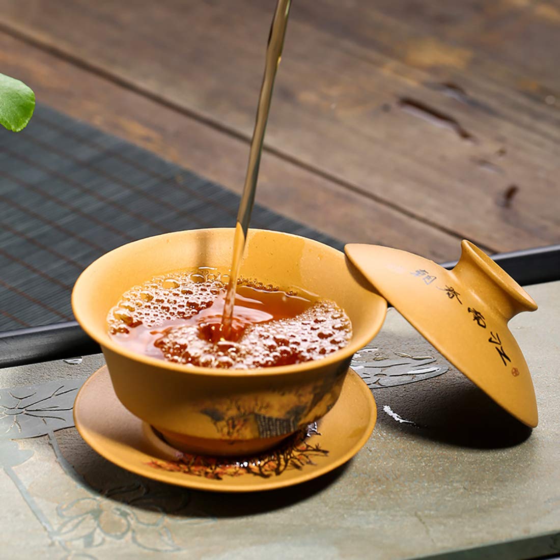 MULHUE Hand-painted yixing tea cup,Chinese Traditional Teaware Zisha Porcelain Gaiwan Kungfu Tea bowl with Lid and Saucer-135ml/4.6oz