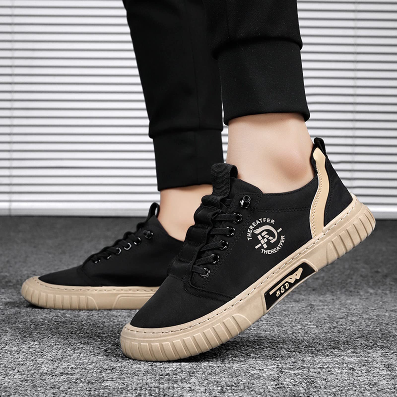 Men Low Top Breathable Casual Walking Shoes Canvas Men Shows Black