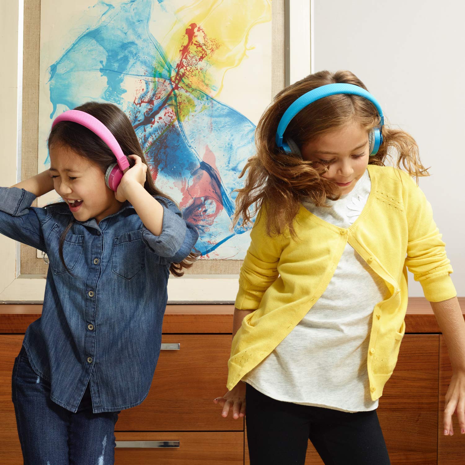 LilGadgets Untangled PRO Kids Premium Wireless Bluetooth Headphones with SharePort and Microphone (Children) - Pink (Renewed)