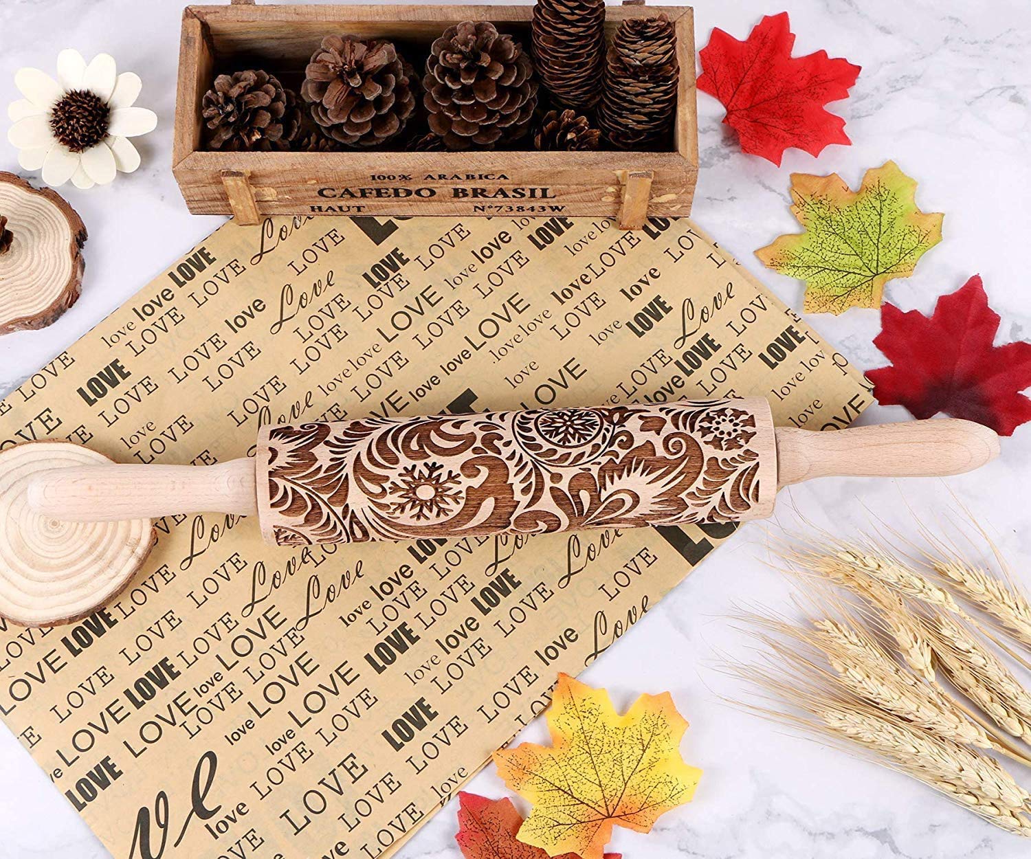 Paisley Embossing Rolling Pin 14.9 Inch Engraved Wooden Rolling Pin for Baking,Perfect Christmas Thanksgiving Day Housewarming Gift for Making Cookies Crusts Pies Pastry Clay