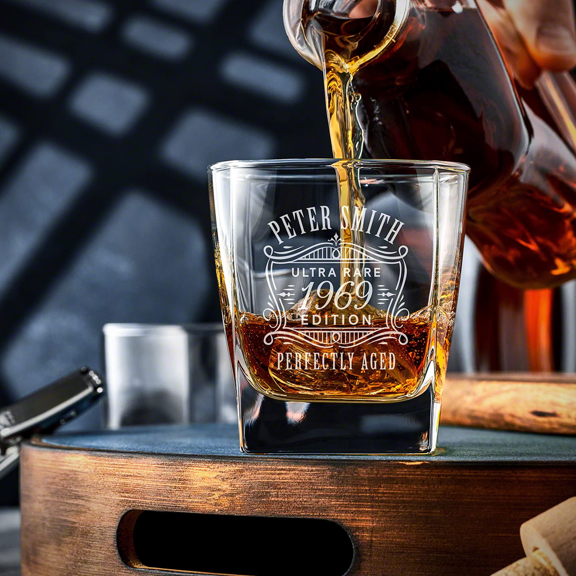 Personalized Whiskey Decanter Set with 4 Square Rocks Glasses - Gift Box Available