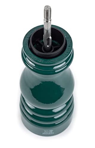 PEUGEOT - Paris Pepper Mill 18 cm - Paris Rama Collection - Classic Adjustment - PEFC Certified Wood - Made in France - Forest Green