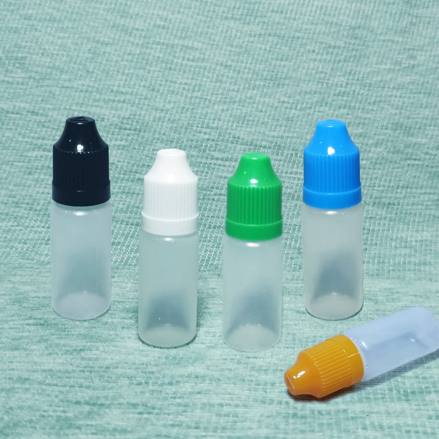 SmaUnicorn 50pcs LDPE Empty Squeezable Liquid Dropper Bottles, 10ml (0.3oz) Plastic Dropper Bottle with Mixed CRC Caps Free Funnels Blank Labels