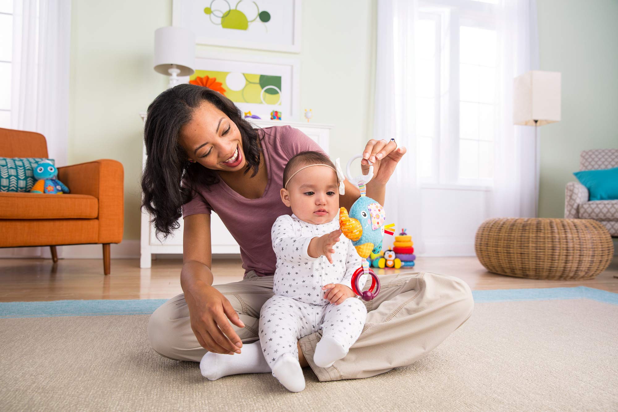 LAMAZE Eloy The Elephant™ – On-The-Go Baby Toy