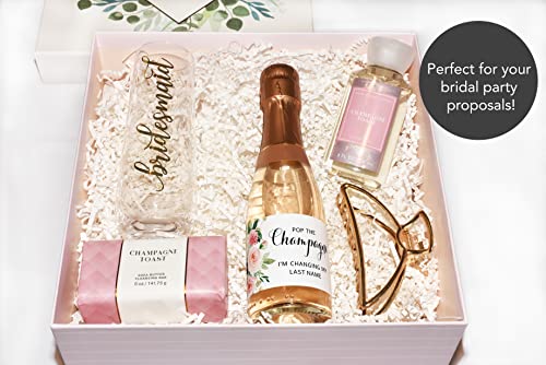 POP the Champagne I’m Changing My Last Name Labels ● SET of 12 ● Bachelorette Party Bridal Shower Bride Squad Mini Champagne Bottle Labels Wine Label Alternative to cards shirts (Blush Floral)