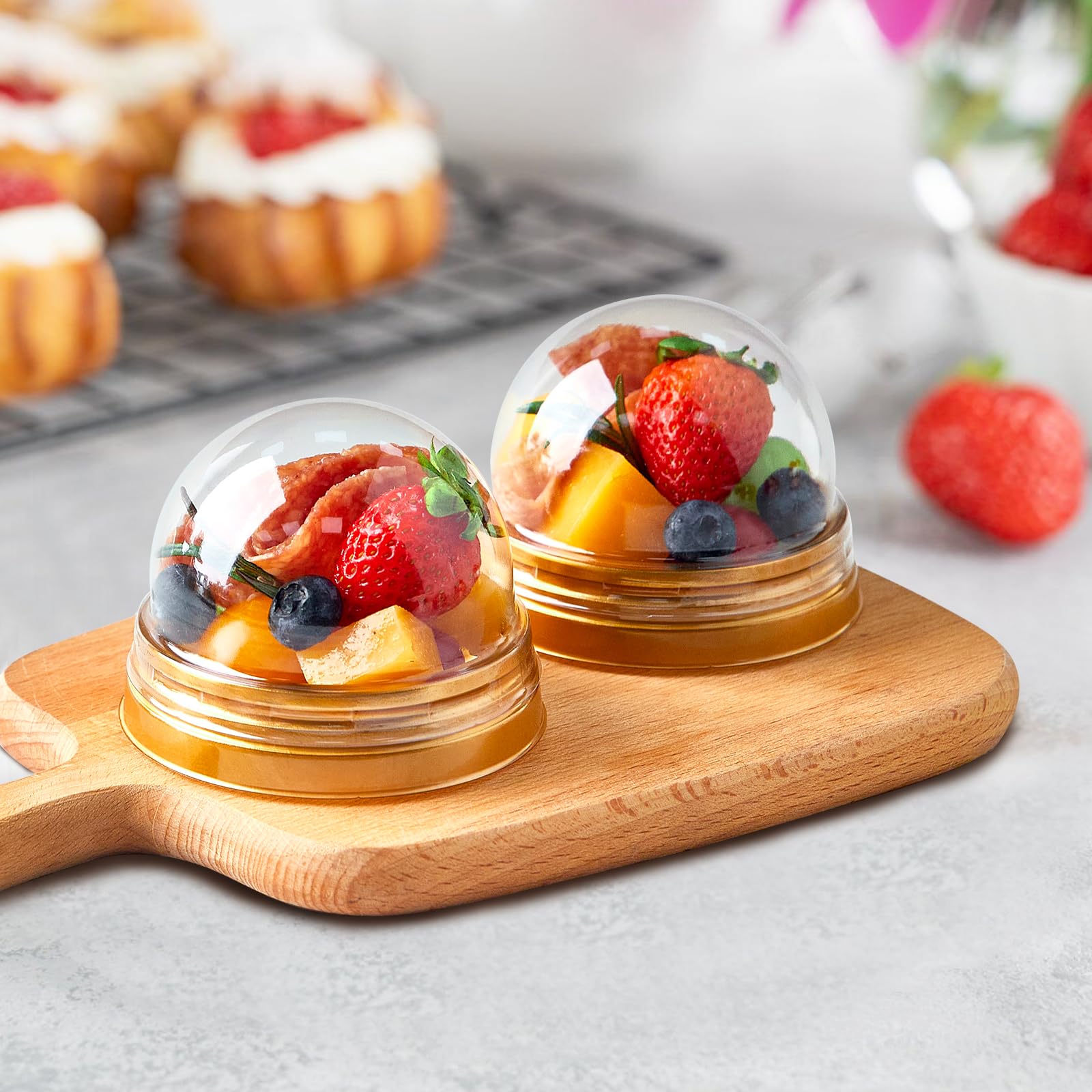 Zezzxu 3 Inch Charcuterie Domes with Lids, 50 Pack Clear Plastic Bundt Cake Containers Hot Cocoa Bombs Boxes Individual Cups for Packaging Desserts Strawberries (Gold Base)