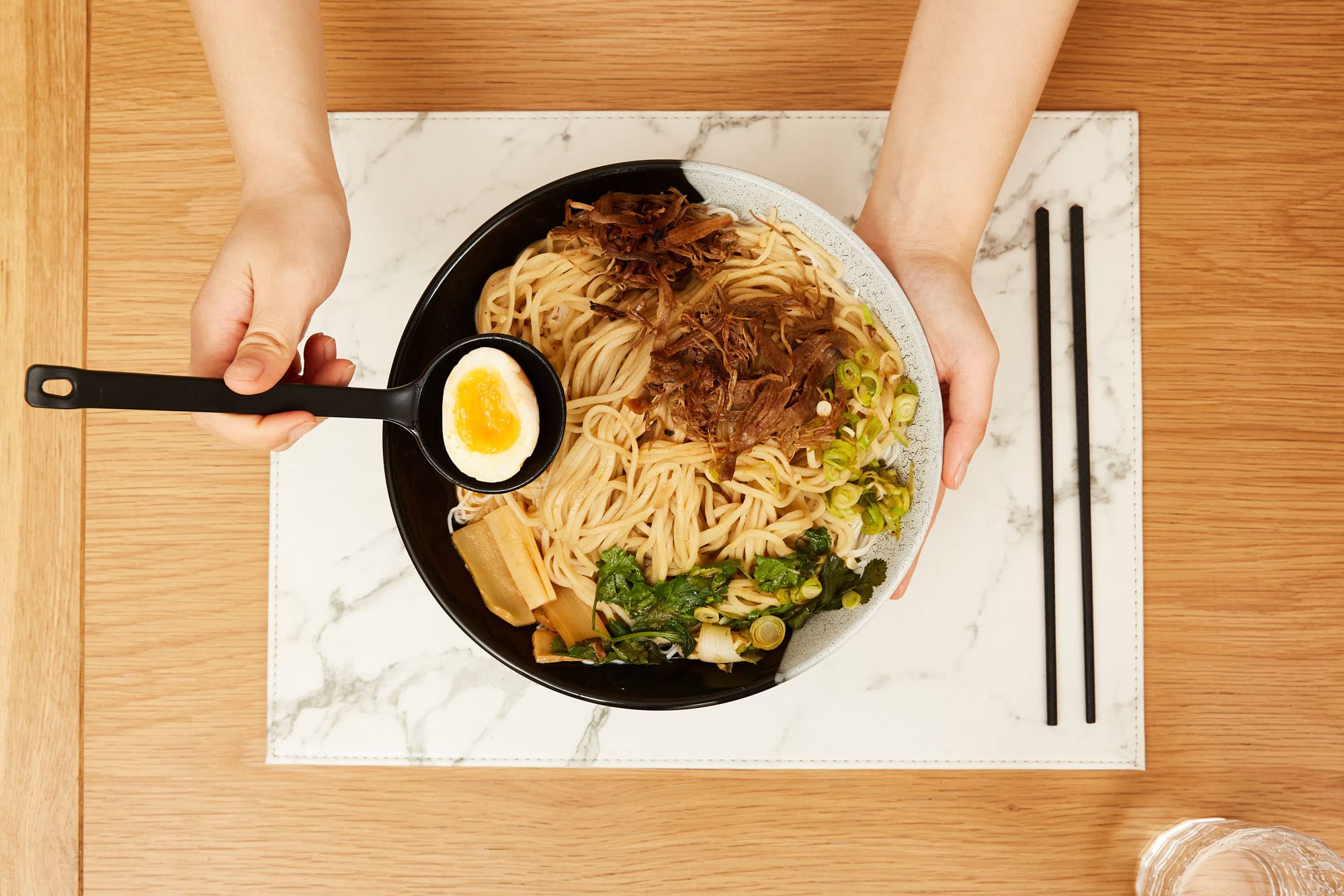 Superly Ceramic Ramen Bowl Set - Japanese Noodle Bowl with Chopsticks and Spoon - Large 60 Oz Bowls - Cute Asian Bowls for Udon, Vietnamese Pho - Soup Bowl with Unglazed Bottom and Screw Thread Design