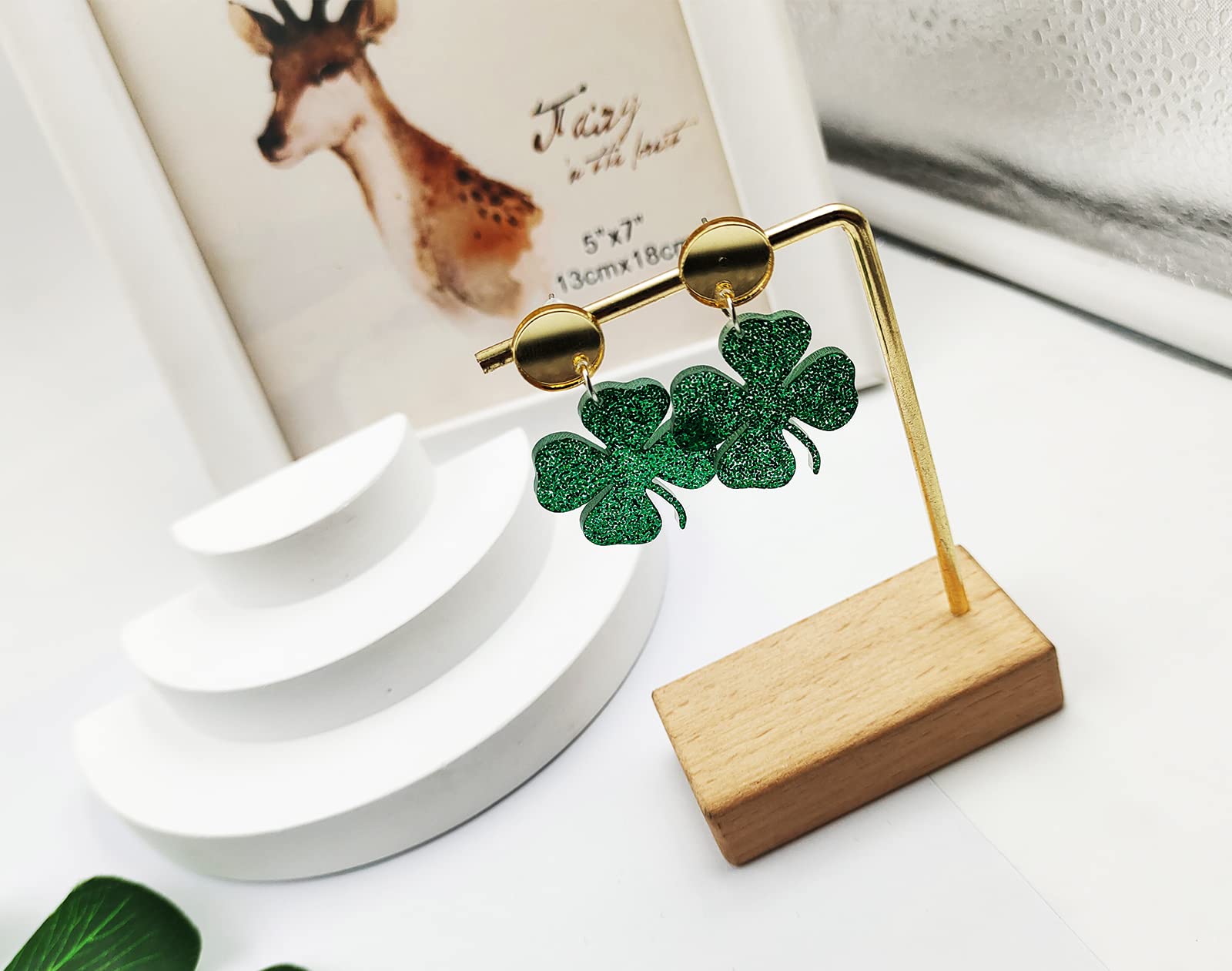 St. Patrick's Day Earrings for Women,Irish Shamrock Acrylic Dangle Earrings, Green Hat Clover Horseshoe Drop Earrings for Irish Festival (A)
