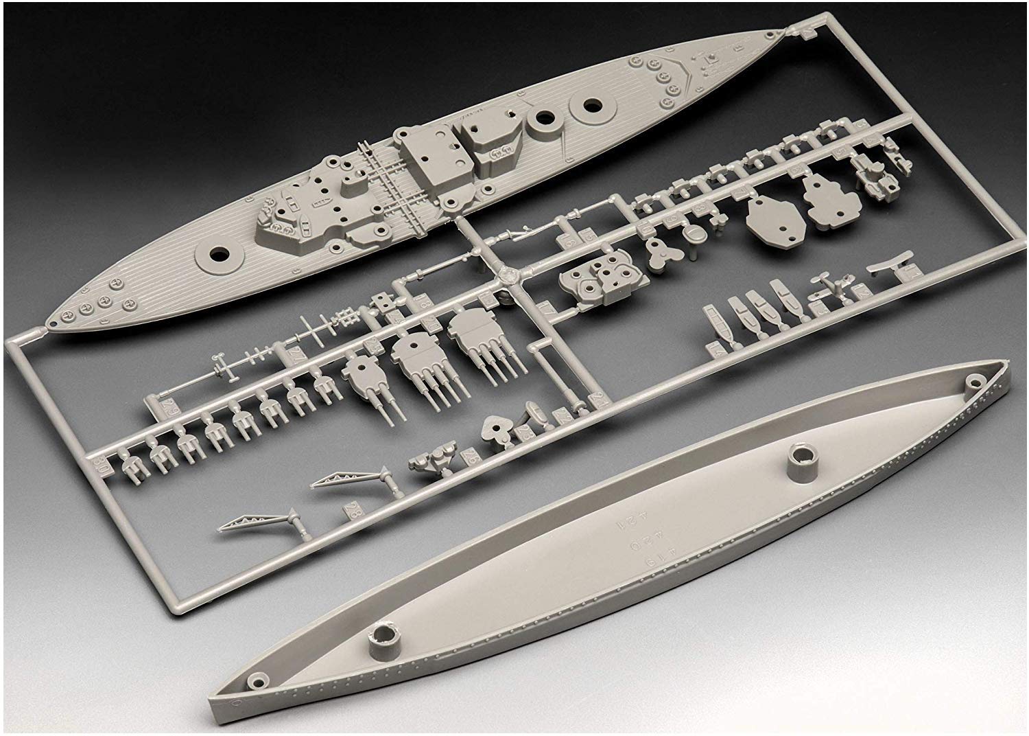 HMS King George V Plastic Model Kit