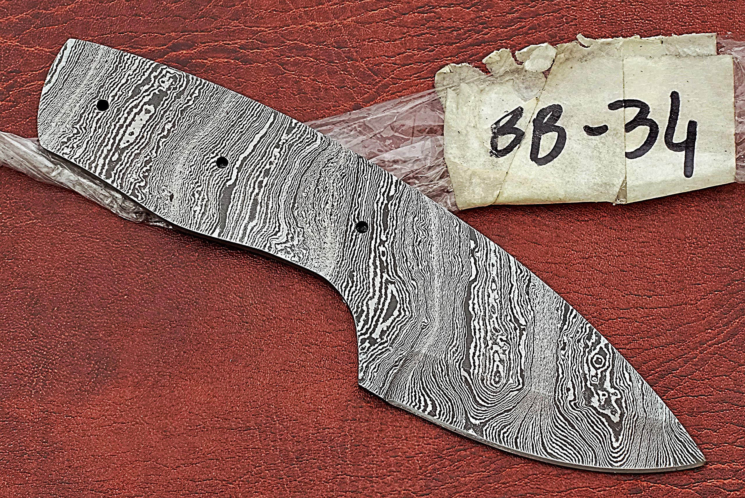 Knife Making Supplies Damascus Steel Blank Blade 6.5 inches Long Hand Forged Compact Skinning Knife, Spear Point Blade Pocket Knife with 3 Pin Hole, 2.5 inches Cutting Edge, 3.5" Scale Space