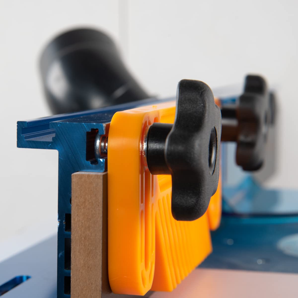 POWERTEC 71553 Router Fence/Router Table Featherboard – 2 Pack