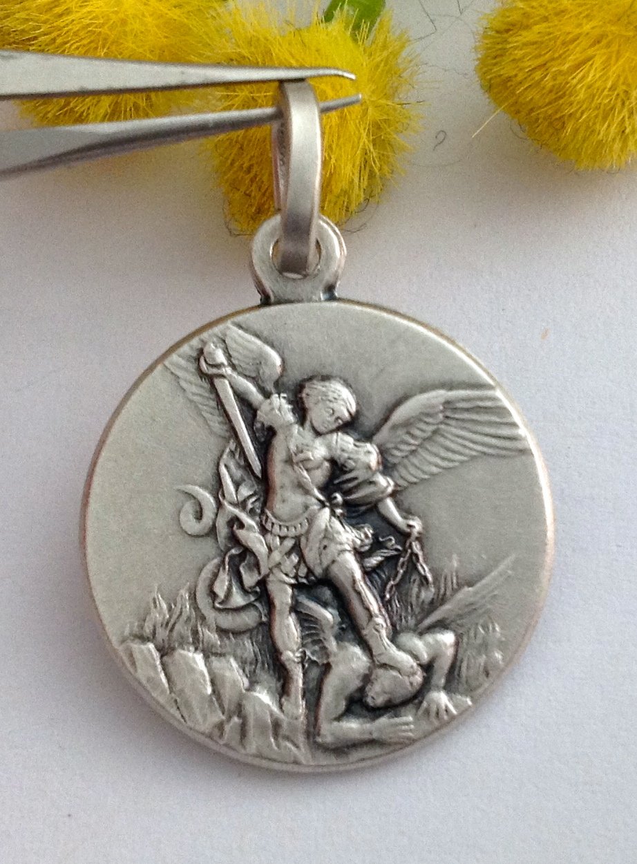 I G J Saint MIchael The Archangel Medal - The Patron Saints Medals