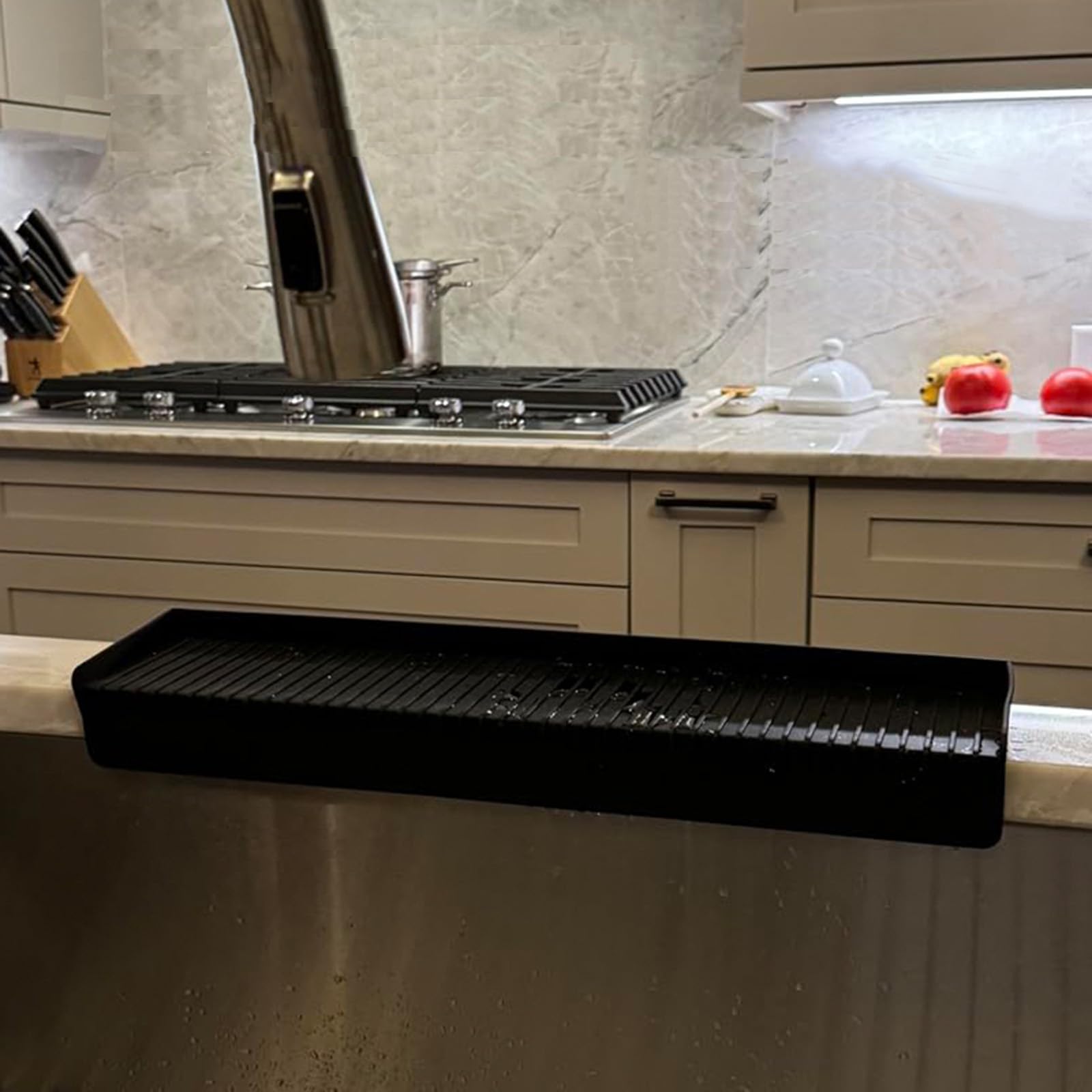 Silicone Sink Edge Protector & Splash Guards for Kitchen Sink Bathtub Sink, Upgrade 5° Multifunction Silicone Sink Protector Countertop Protectors - 20" x 4" Sink Protector (Black)