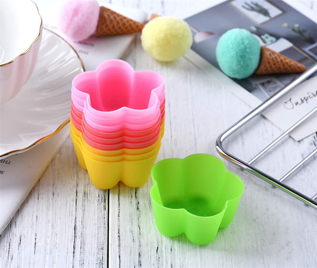 Mirenlife Reusable and Non-stick Mini Silicone Baking Cups/Muffin Cups/Mini Cupcake Liners/Mini Chocolate Holders/Truffle Cups -24 Pack-6 Vibrant Colors Flower