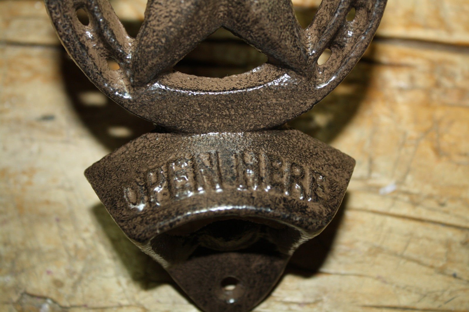 OutletBestSelling Cast Iron HORSESHOE STAR Plaque OPEN HERE Beer Bottle Opener Western Wall Mount
