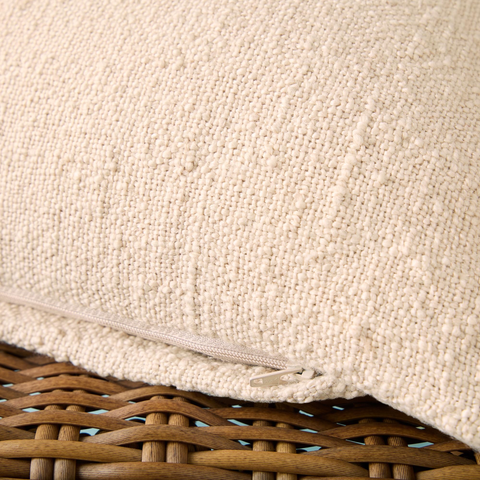 TOWN & COUNTRY EVERYDAY Rio Indoor/Outdoor Decorative Pillow, 20"x20", Beige