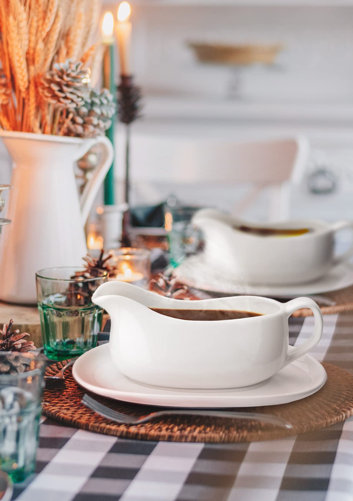 Nucookery Large 17 Oz Gravy Boat and Tray | Ergonomic Handle | White Fine Porcelain Saucier With Big Dripless Lip Spout For Gravy, Warming Sauces, Salad Dressings, Milk | Microwave & Freezer Safe