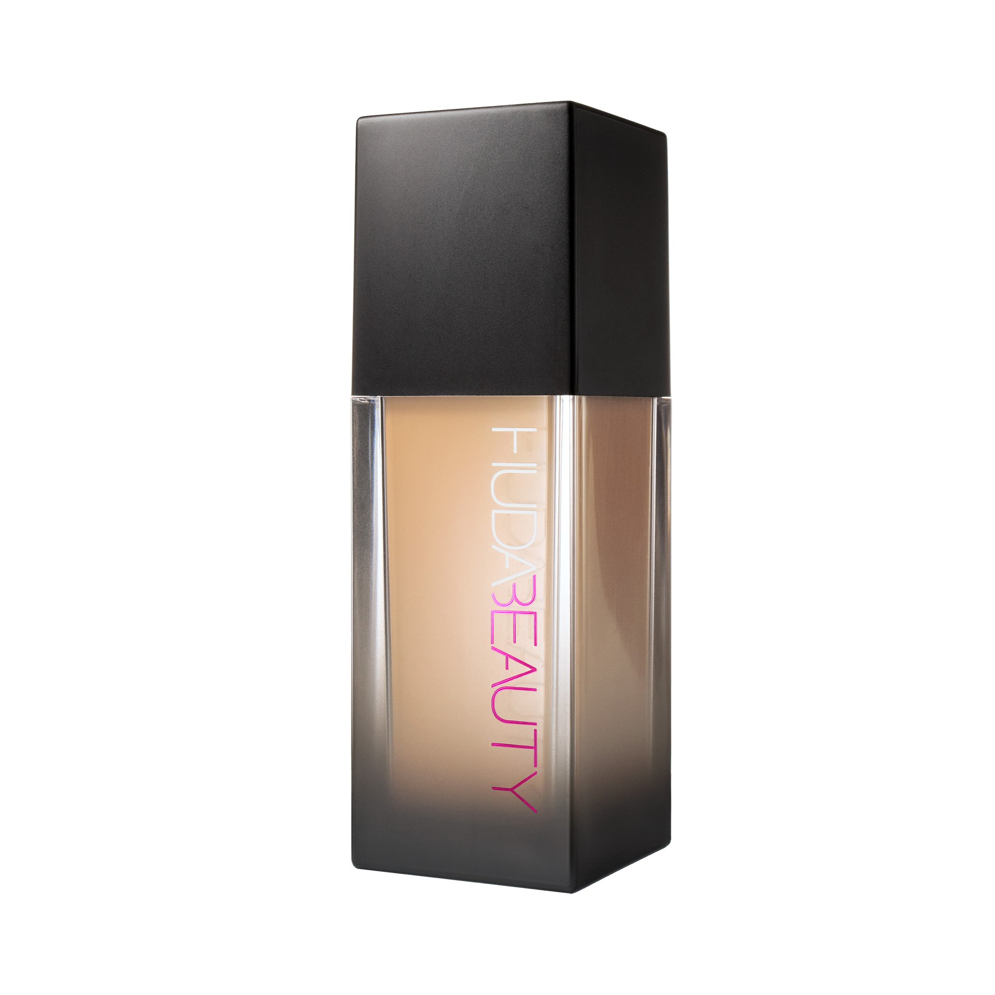 Huda Beauty Faux Filter Foundation in Macaroon 230N #FauxFilter