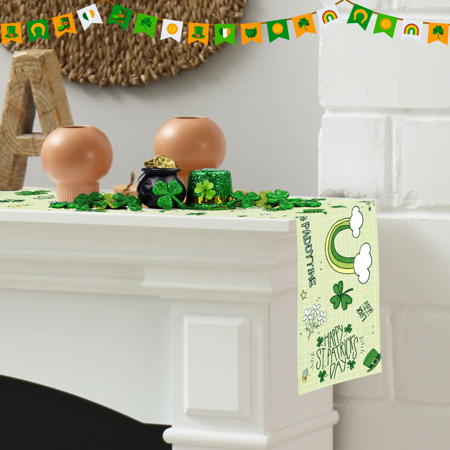 St Patricks Day Table Runner, Opawel Lucky Shamrock Seasonal Spring Holiday Kitchen Dining Table Decor for St Patricks Day Decoration Indoor Outdoor Home Party Decor