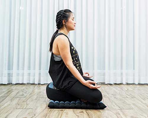 Leewadee Meditation Cushion Set β 1 Small Zafu Yoga Pillow and 1 Small Roll-Up Zabuton Mat Filled with Kapok, Blue