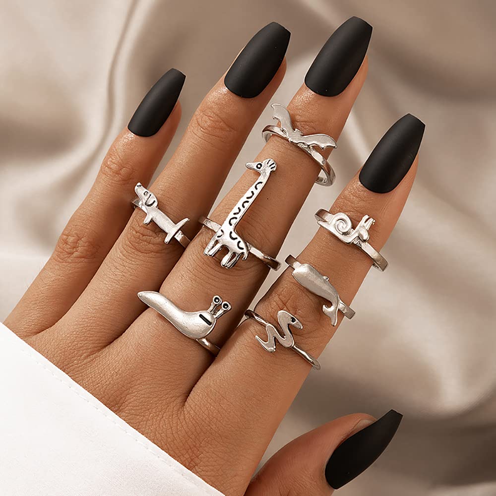HUJUON 7Pcs Cute Animal Knuckle Rings Set,Silver Snake Snails Finger Ring,Bat Giraffe Multiple Rings,Pet Dog Stackable Midi Joint Rings for Women Girls (Silver 7Pcs)