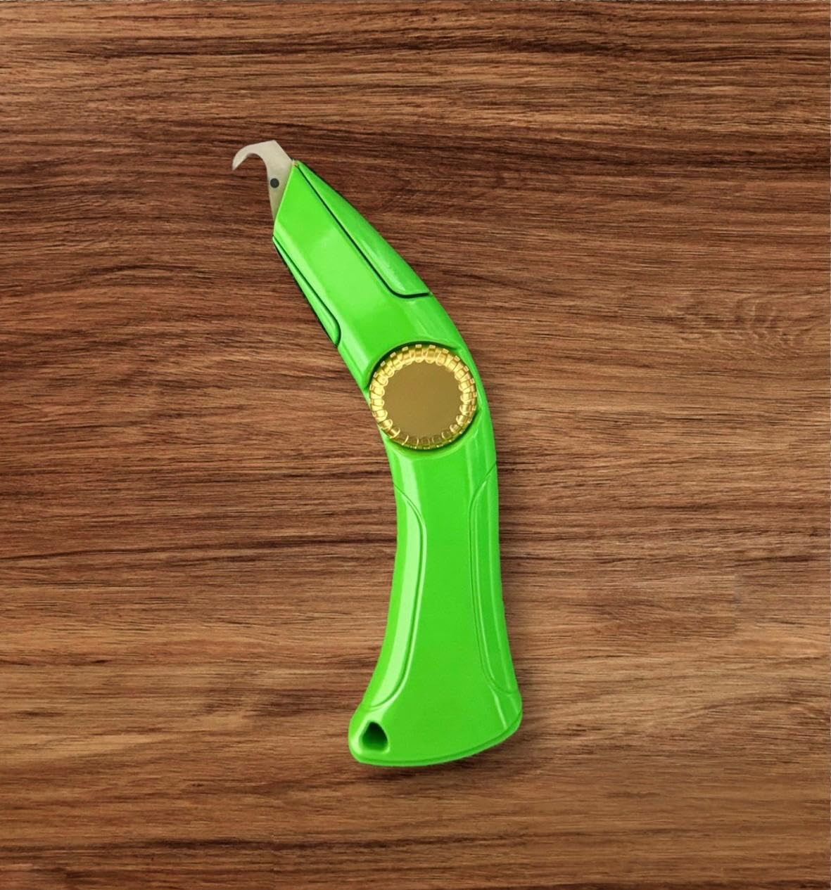 Supreme Leather Introducing KnuckleGuard, the revolutionary roofing knife engineered for ultimate efficiency and safety. Innovative roofing tool β the knuckle-saver roofing knife., grey