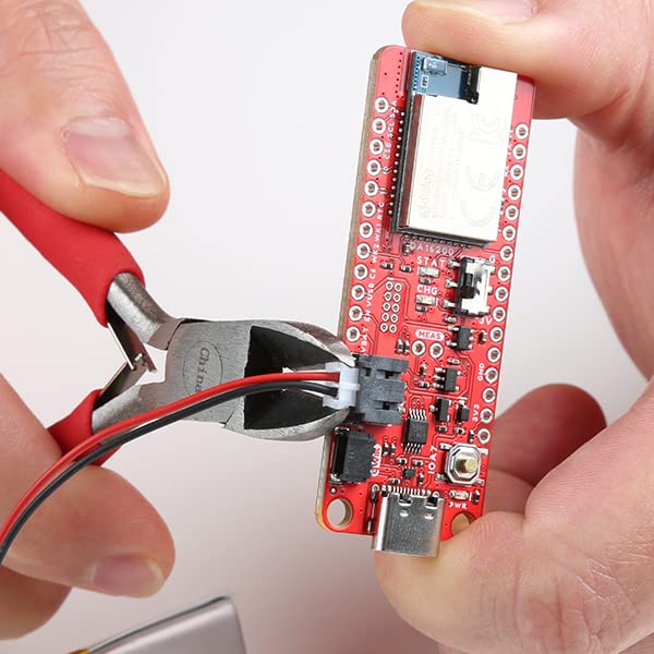 SparkFun Thing Plus - DA16200 Highly Integrated Ultra-Low Power WiFi System Feather-Compatible with Qwiic Connect System, Voltage: 3.3 Logic, Dimensions: 2.3" x 0.9"