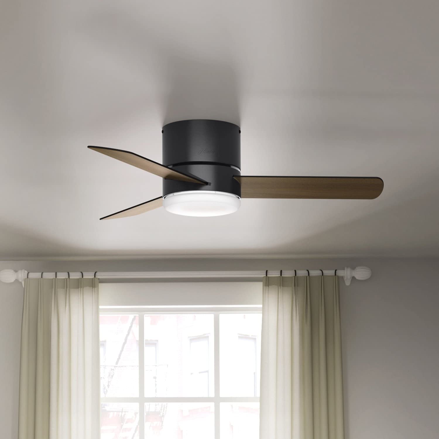 Hunter Fan Company 59453 44" Kit Control Hunter Minimus Low Profile Indoor Ceiling Fan with LED Light and Handheld Remote, Matte Black Finish