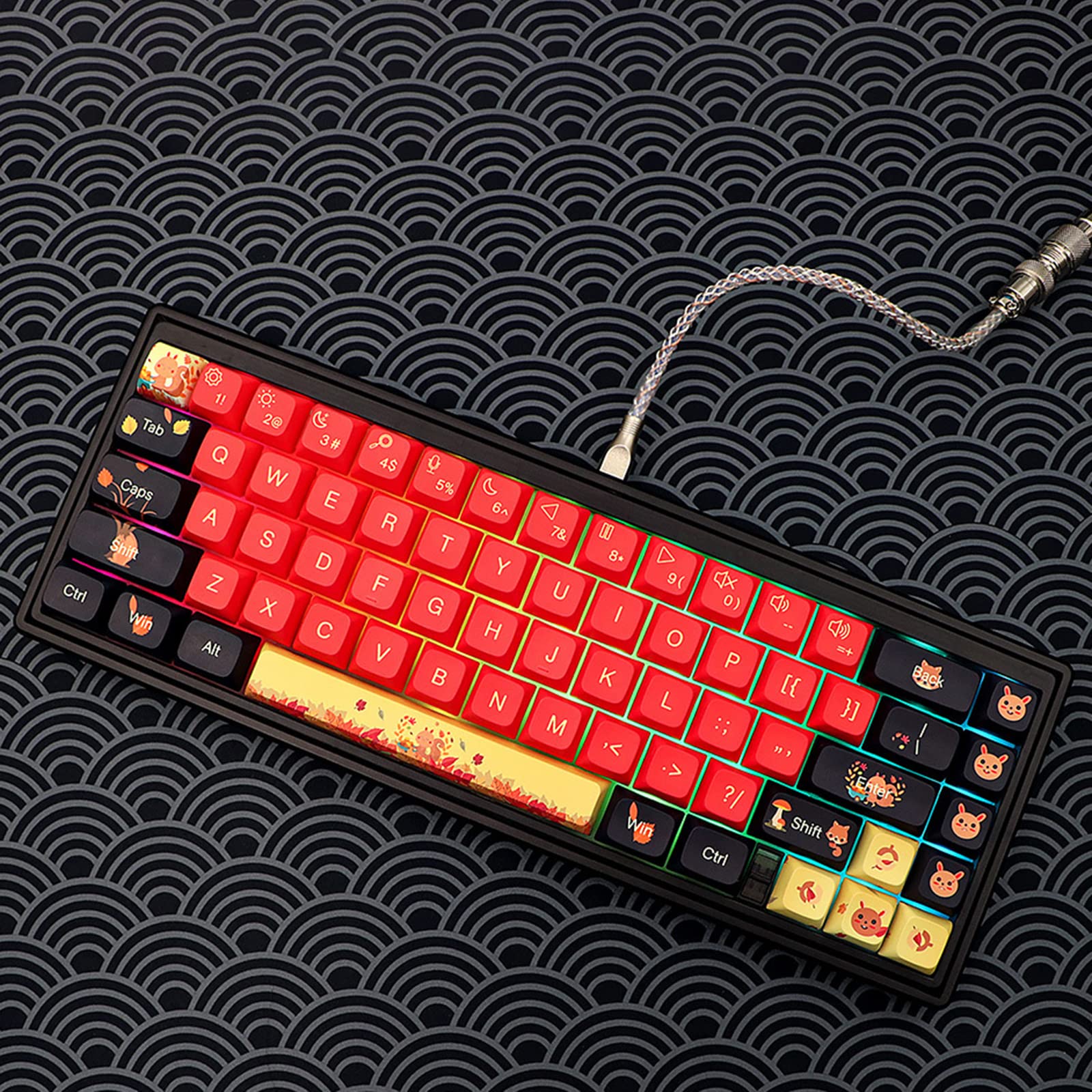 Squirrel Diary XDA Keycap 139 Keys Keycap Five-Sides Thermal for Mechanical 7U 6.25U Space XDA Profile Keycaps Cartoon Animal Theme 139-key Keycap Set for Gaming Keyboards
