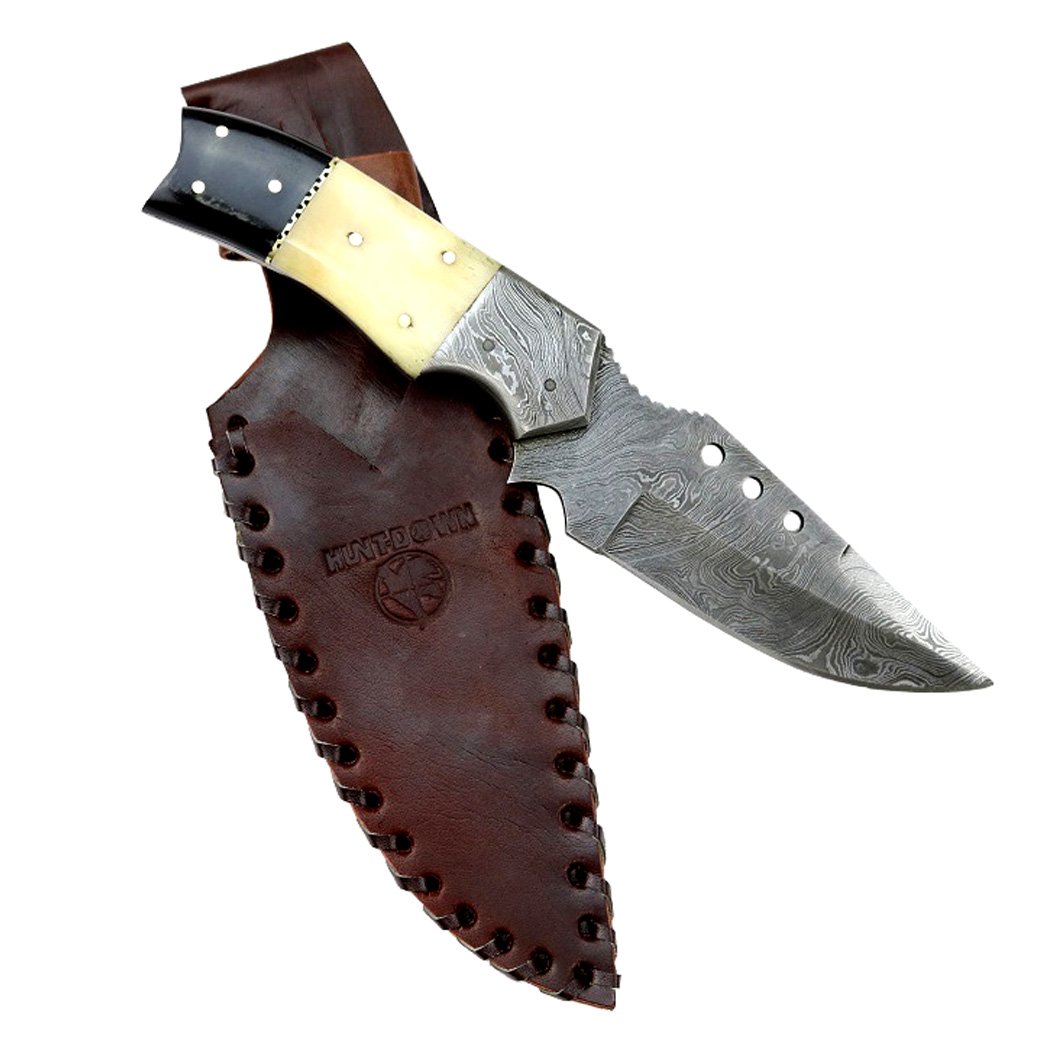 HUNT-DOWN 9.5" Damascus Blade Horn Handle Hunting Knife with Leather Sheath