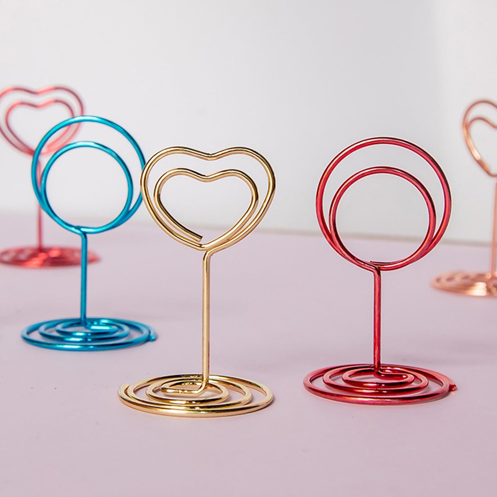 YESBAY 20pcs Place Card Holders Table Card Display Holder Heart Round Shape Table Number Holders Metal Stand for Wedding Events More Securely Display Tables Cards Name Menus Anniversary Decor Purple