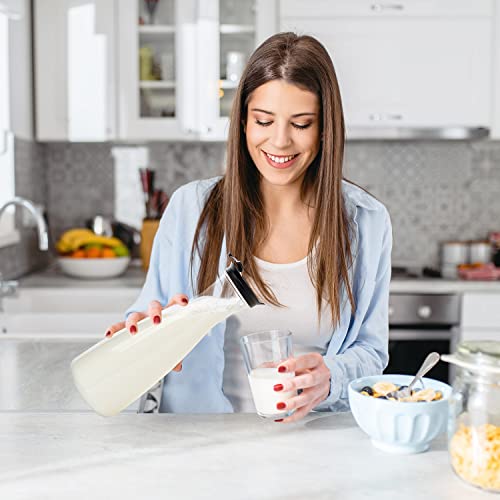UMIEN Carafe Pitcher β Clear Beverage Carafes with Flip Top Lid, Iced Tea, Mimosas, Laundry Detergent, Milk, Juice β Easy Pour BPA Free Plastic Drink Container, 50 Ounce Round bottoms - 2 pack