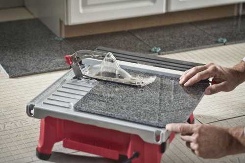 Skil 3550-02 7-Inch Wet Tile Saw with HydroLock Water Containment System
