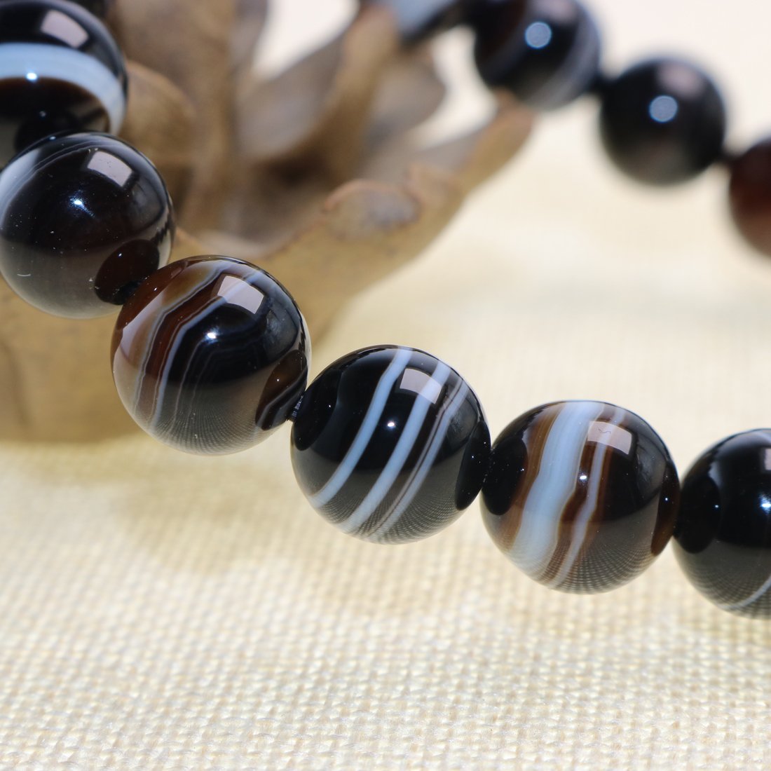 Jan&Dee Natural Semi-Precious Gemstone Healing Power Sardonyx Agate Crystal Bracelet 10mm