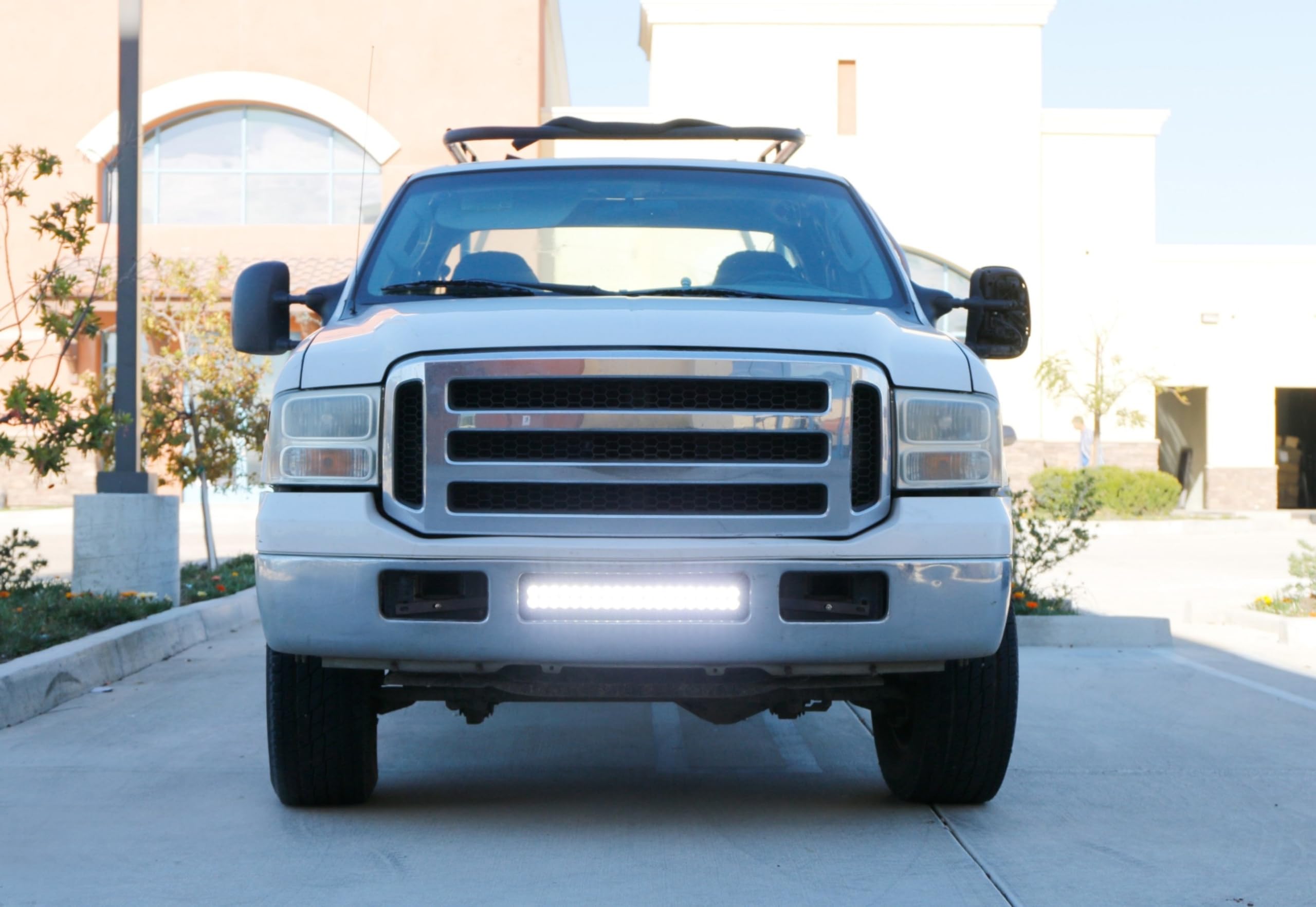 iJDMTOY Lower Grille 20-Inch LED Light Bar Compatible with 1999-2007 Ford F250 F350 Super Duty, Includes (1) 120W High Power LED Lightbar, Lower Bumper Opening Mount Brackets & On/Off Switch Wiring
