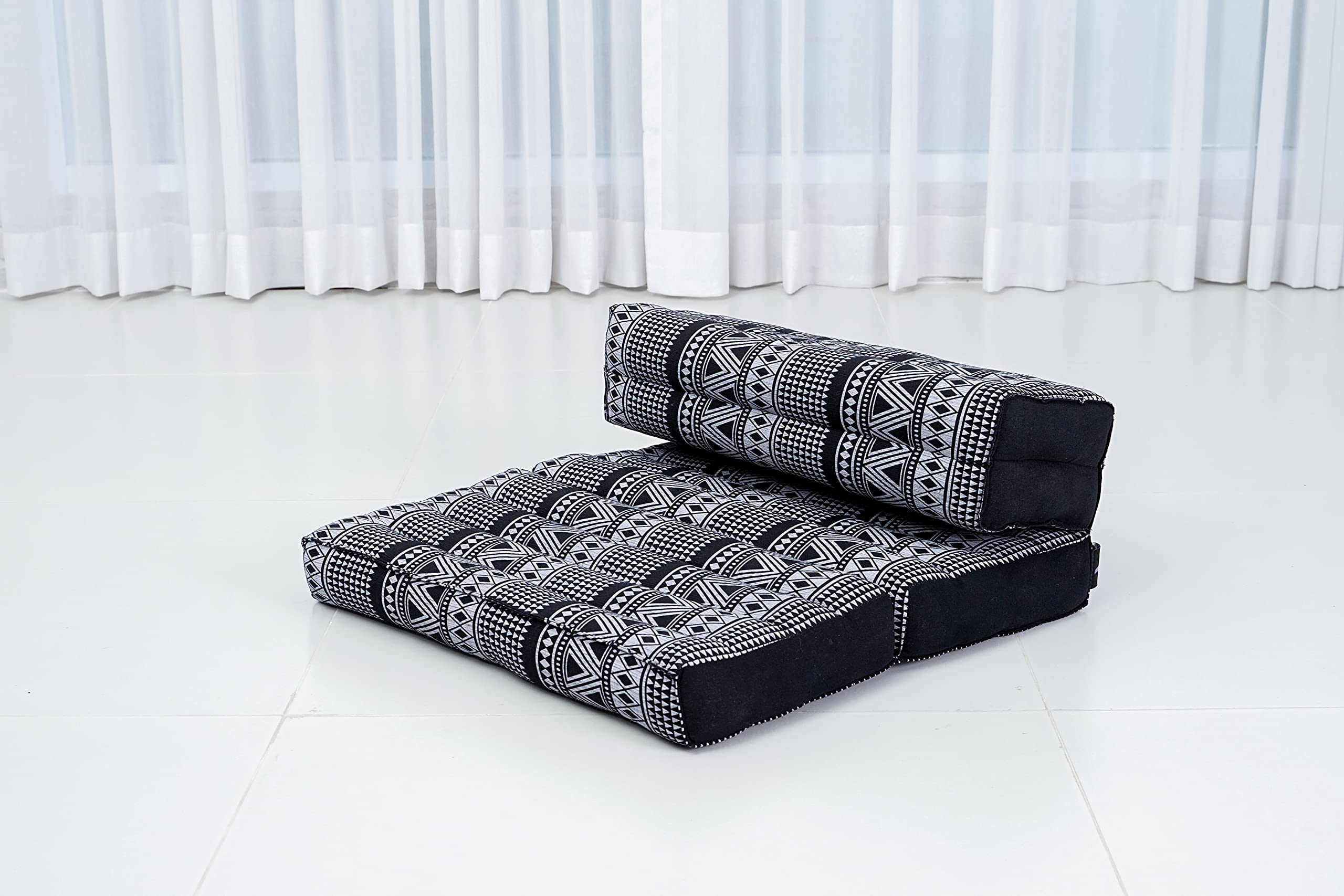 Leewadee Foldable Floor Mattress β 2 in 1 Floor Meditation Mat for Yoga and Relaxation, Seating Futon with Kapok, 20 x 28 inches, Black White