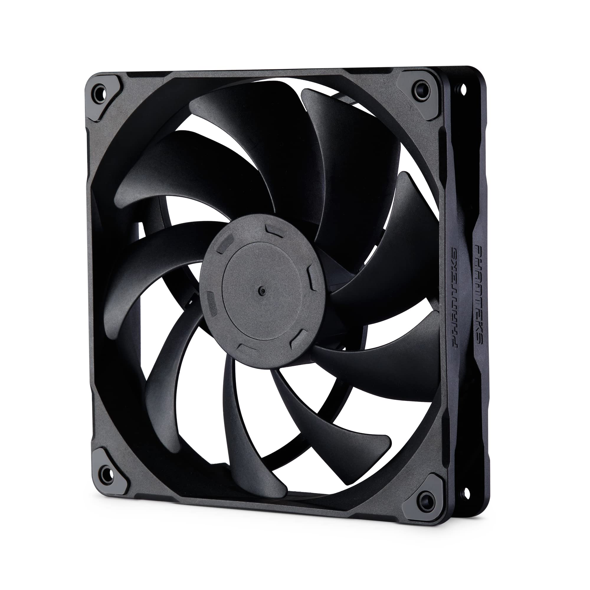 Phanteks M25-140 Fan, High-Airflow Radiator Performance, PWM Control up to 1800RPM, Daisy-Chain Cable, Black (3-Pack)
