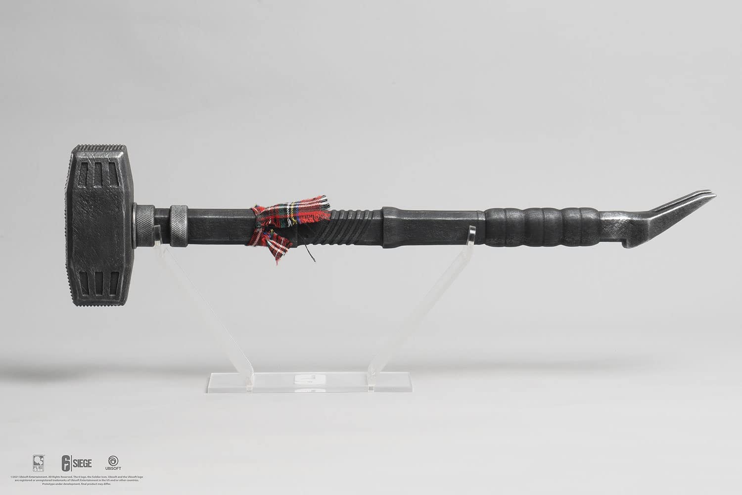 Rainbow 6 Sledge's Tactical Hammer 1/2 Scale Replica with in-Game Redeemable Code, Black