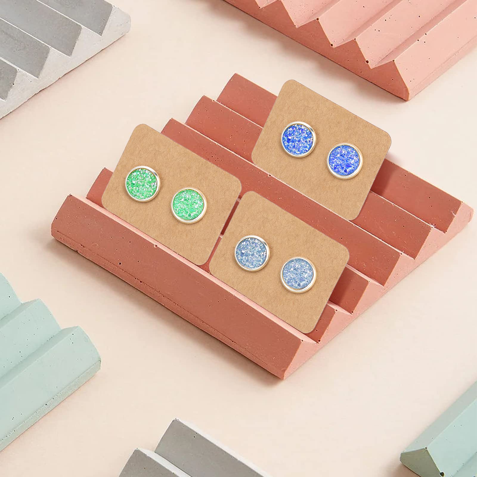 jijAcraft 200 PCS Earring Cards, Earring Display Cards, Small Blank Kraft Cardboard Ear Studs Earring Display Holder Cards for Selling, Handmade Jewelry Display & Packaging (1.1" x 1.6")