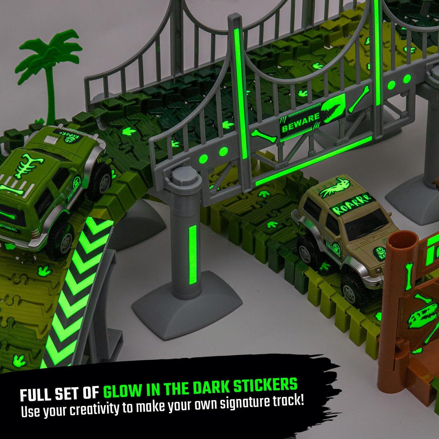 JITTERYGIT Dino Track Train and Construction Track Site Christmas Bundle Gift, Glow in The Dark Playset Racing Play Site Set,Cool Racetrack Present for Children, Ages 3 4 5 6 7 8 9 Years Old
