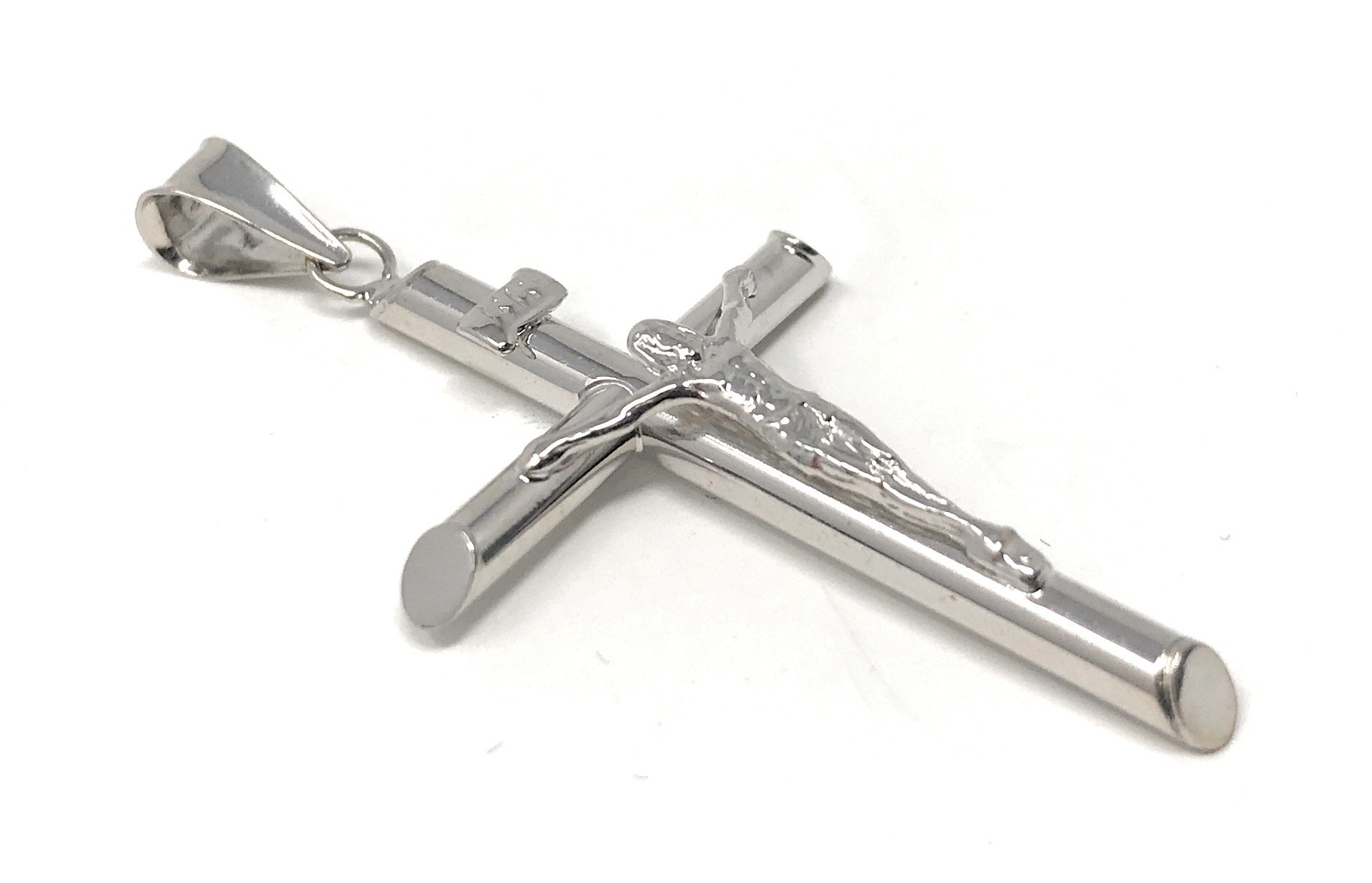 Ioka 14K White Gold Crucifix Cross Pendant with 1.2mm Singapore Chain Chain Necklace - 24"