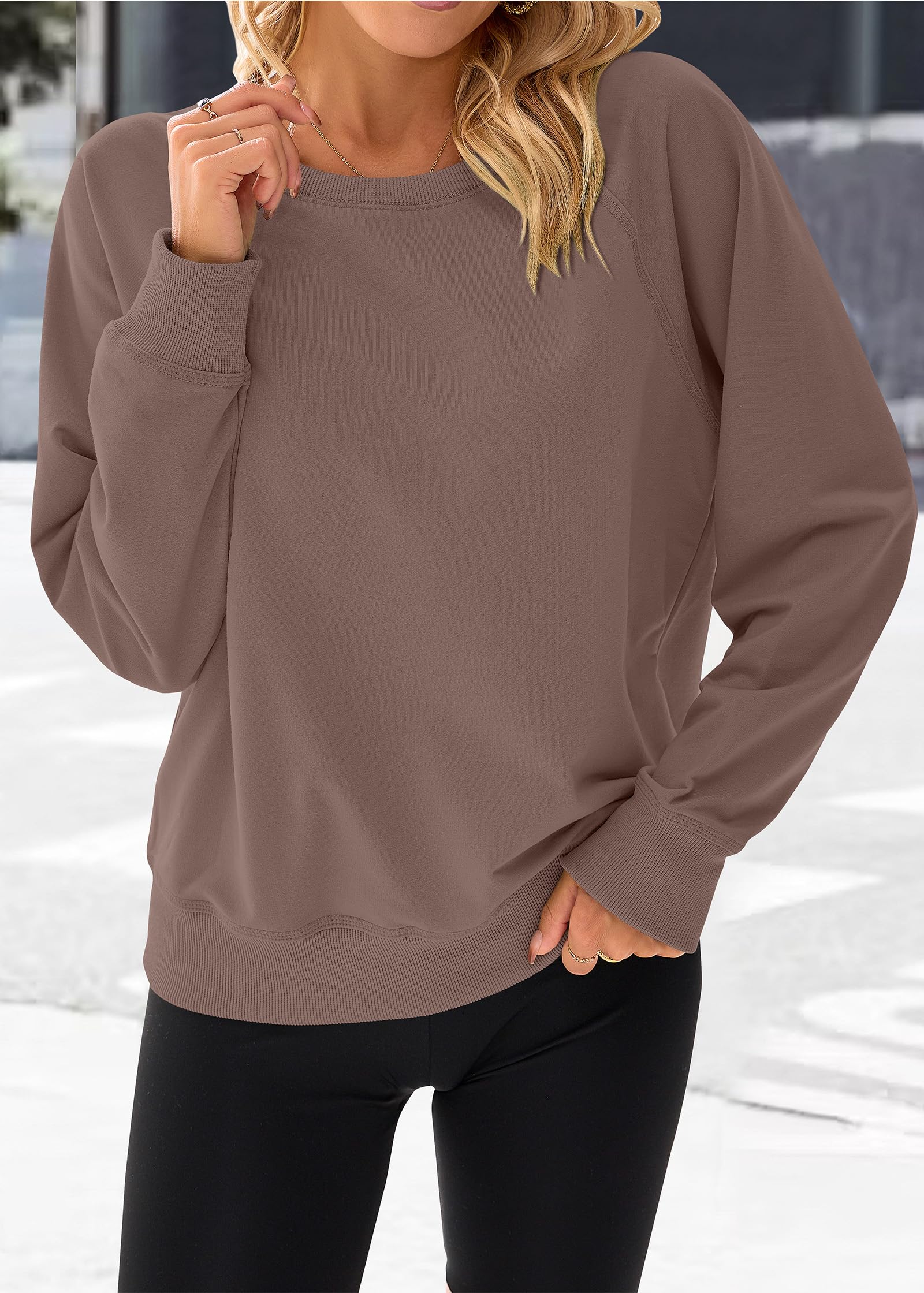 KIRUNDO Women's Casual Crewneck Sweatshirts 2024 Spring Fall Clothes Loose Long Sleeve Lightweight Pullover Shirts Tops (X-Large, Khaki)