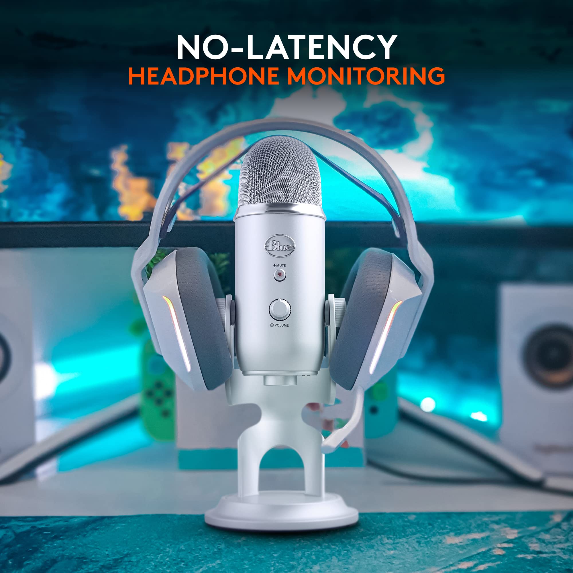 Logitech for Creators Blue Yeti USB Microphone for PC, Podcast, Gaming, Streaming - 4 Pickup Pattern, Plug and Play Condenser Computer Mic, Silver with Signature Series EVA Waterproof Travel Case