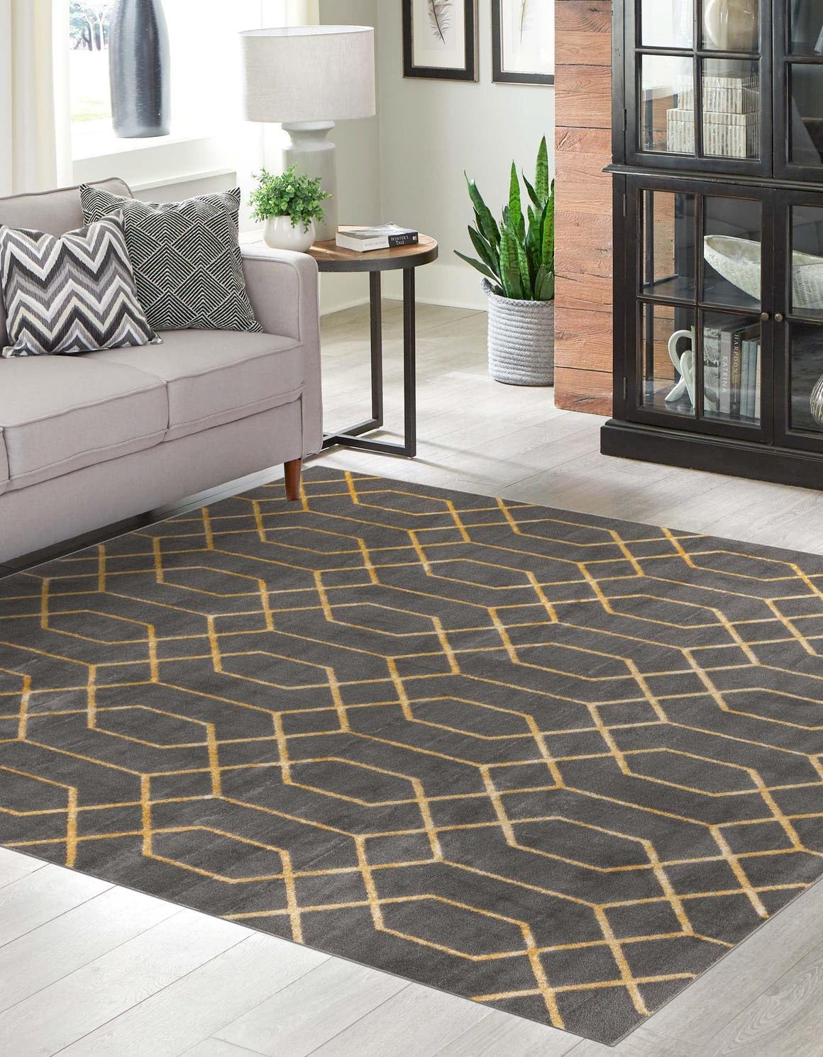 Unique Loom Glam Collection Area Rug - Trellis (7' 10" Square, Gray Gold/ Gold)