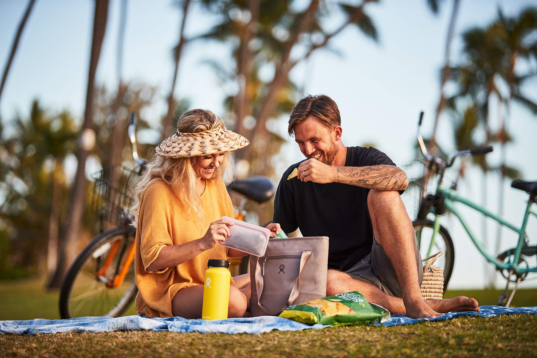 Hydro Flask Lightweight Collapsible 8 L Lunch Tote - Sunflower