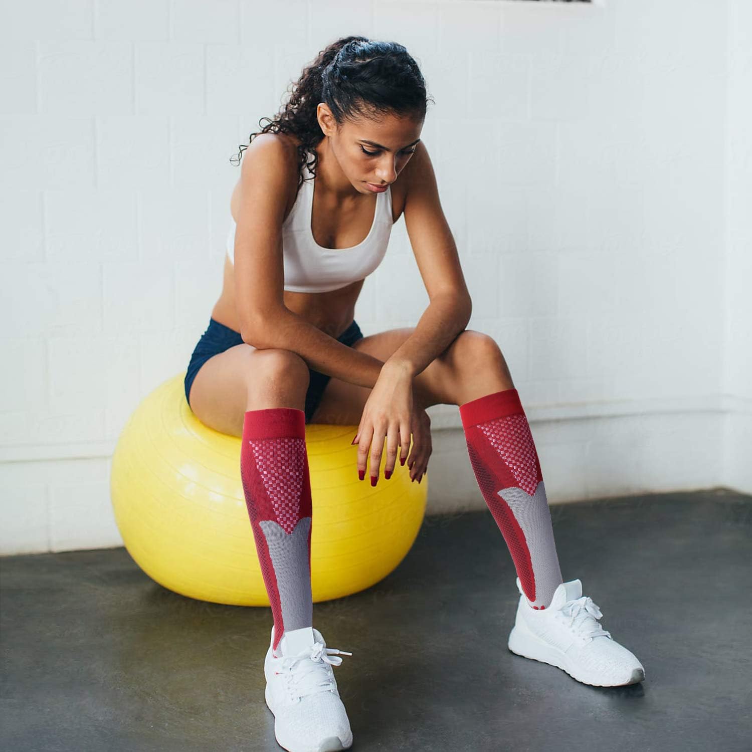 HYRIXDIRECT Compression Socks for Men Women 20-30 mmHg Compression Socks for Sports Support Socks