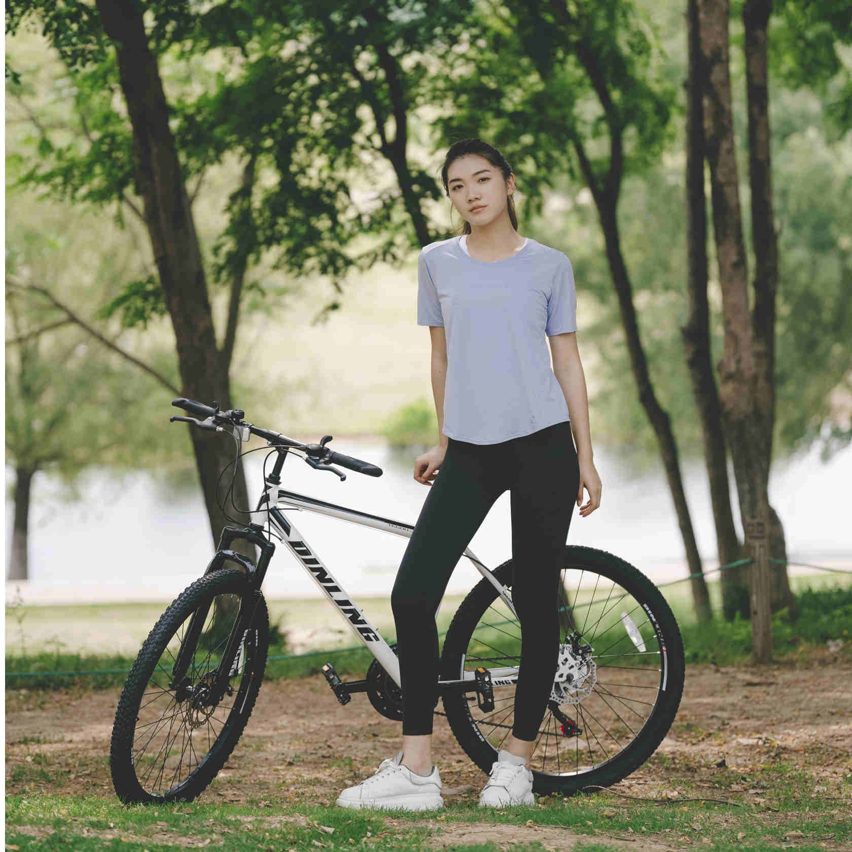 MALIBU BUM Adult Mountain Bikes, 26 Inch Wheels, 21 Speed, Double Layer Rims, 2 Frames to Choose (Iron White-Blue)