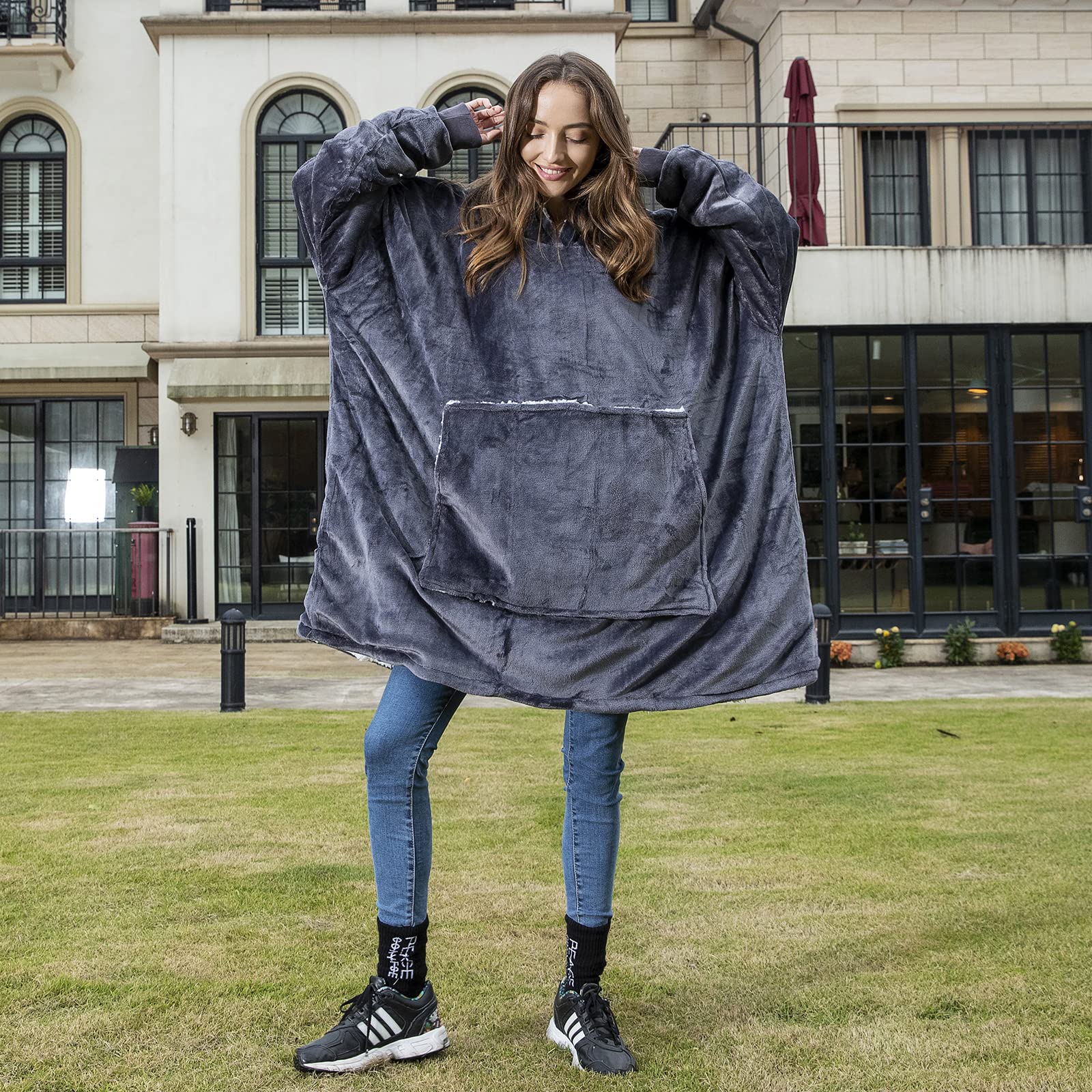 L'AGRATY Wearable Blanket Hoodie Oversized Giant Hooded Blanket Sweatshirt with Pocket Sleeves Flannel Sherpa Blanket Jacket